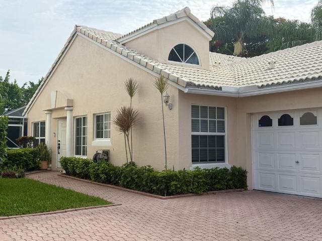 Luxury apartment complex for sale in Boca Raton, United States