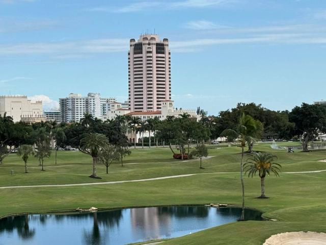 Luxury apartment complex for sale in Boca Raton, United States