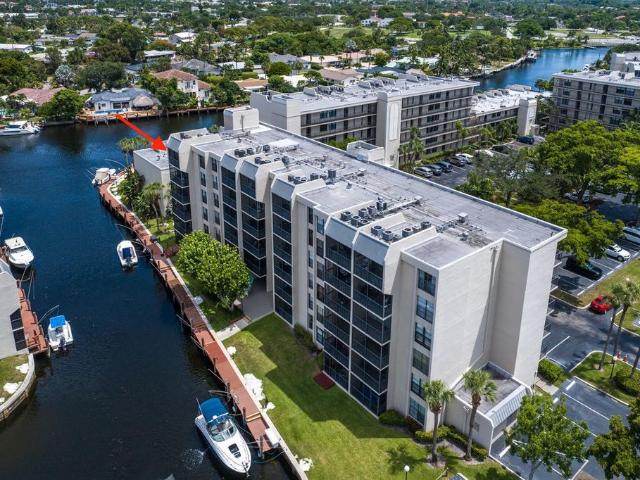 Luxury apartment complex for sale in Boca Raton, United States