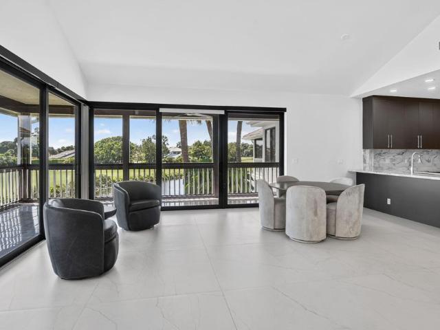 Luxury apartment complex for sale in Boca Raton, United States