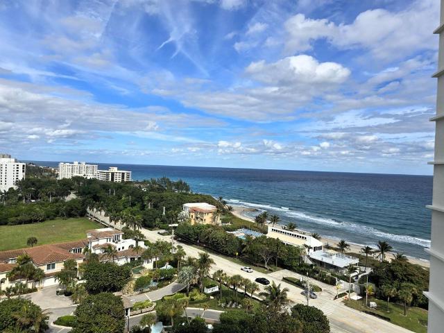 Luxury apartment complex for sale in Boca Raton, United States