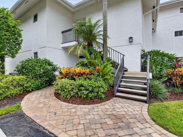 Luxury apartment complex for sale in Boca Raton, United States