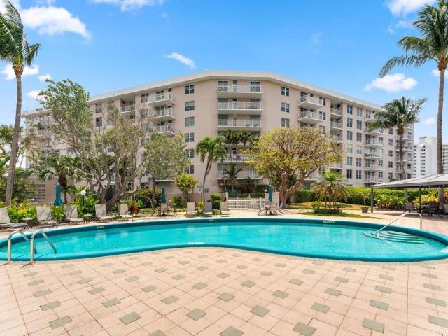 Luxury apartment complex for sale in Boca Raton, United States