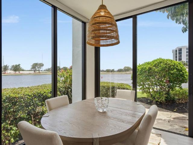 Luxury apartment complex for sale in Boca Raton, United States