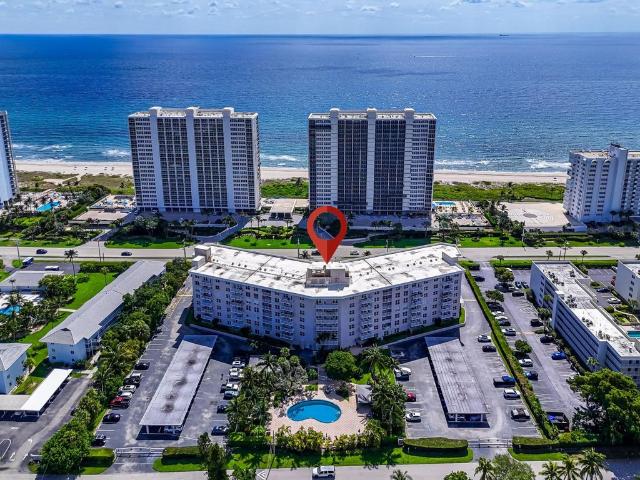 Luxury apartment complex for sale in Boca Raton, United States