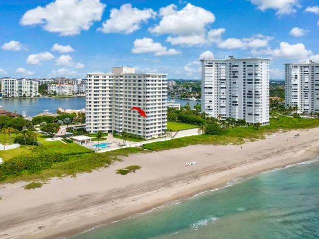 Luxury apartment complex for sale in Boca Raton, United States