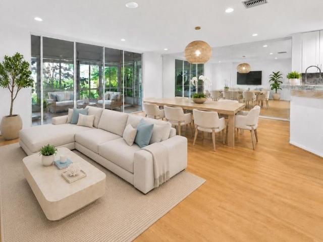 Luxury apartment complex for sale in Boca Raton, United States