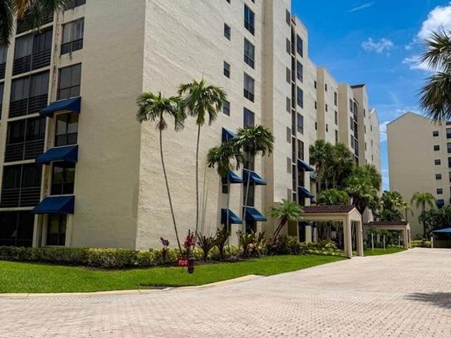 Luxury apartment complex for sale in Boca Raton, Florida
