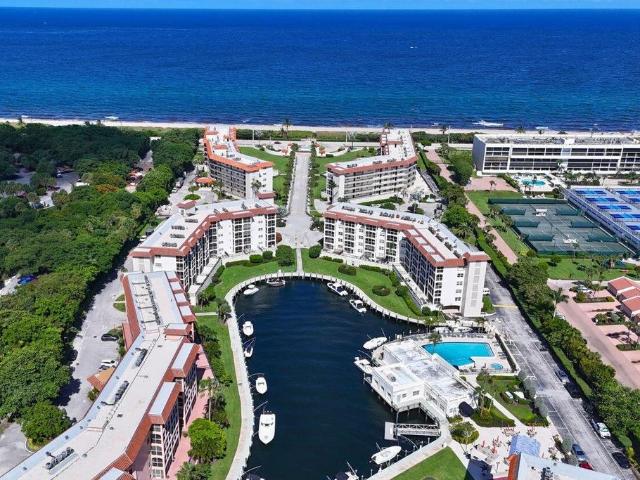 Luxury apartment complex for sale in Boca Raton, Florida