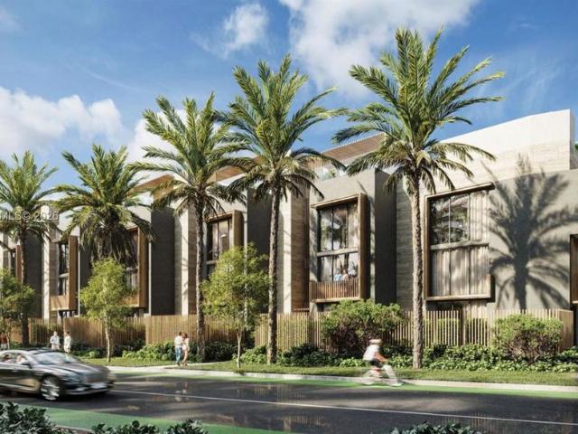 Luxury apartment complex for sale in Bay Harbor Islands, United States