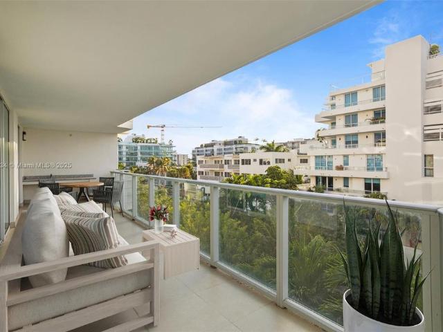 Luxury apartment complex for sale in Bay Harbor Islands, United States