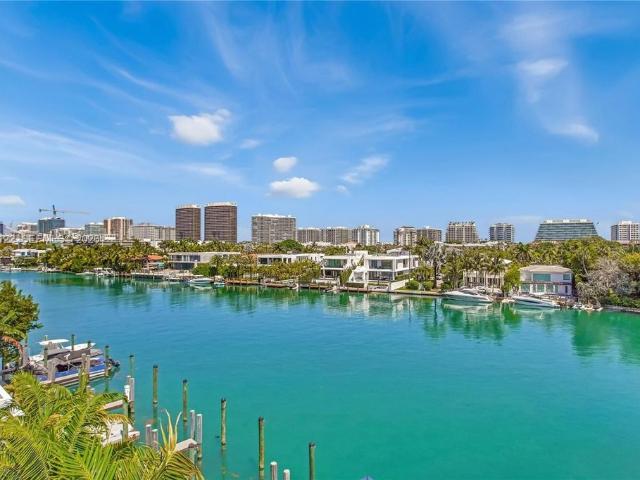 Luxury apartment complex for sale in Bay Harbor Islands, United States
