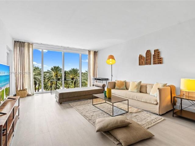 Luxury apartment complex for sale in Bal Harbour, United States