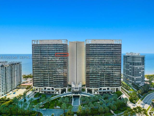 Luxury apartment complex for sale in Bal Harbour, United States