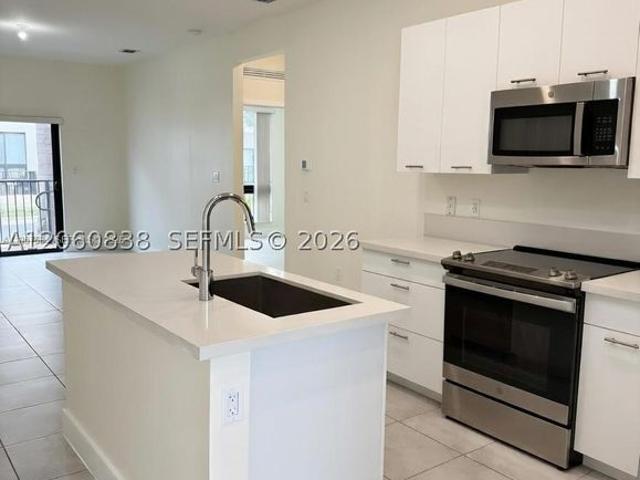 Luxury apartment complex for sale in Doral, Florida