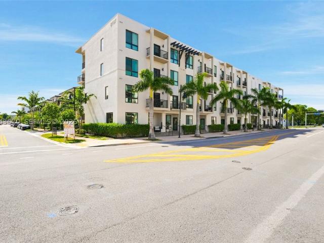 Luxury apartment complex for sale in Doral, Florida