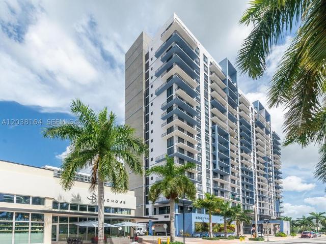 Luxury apartment complex for sale in Doral, Florida