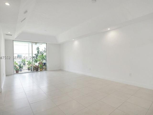 Luxury apartment complex for sale in Doral, Florida