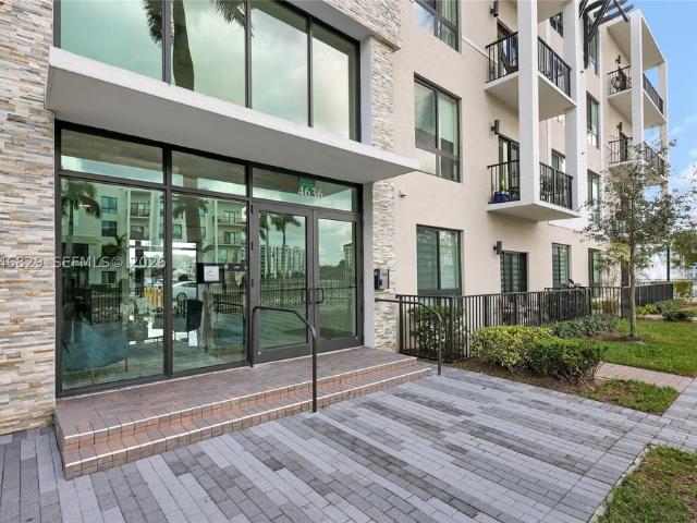 Luxury apartment complex for sale in Doral, Florida