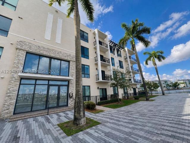 Luxury apartment complex for sale in Doral, United States
