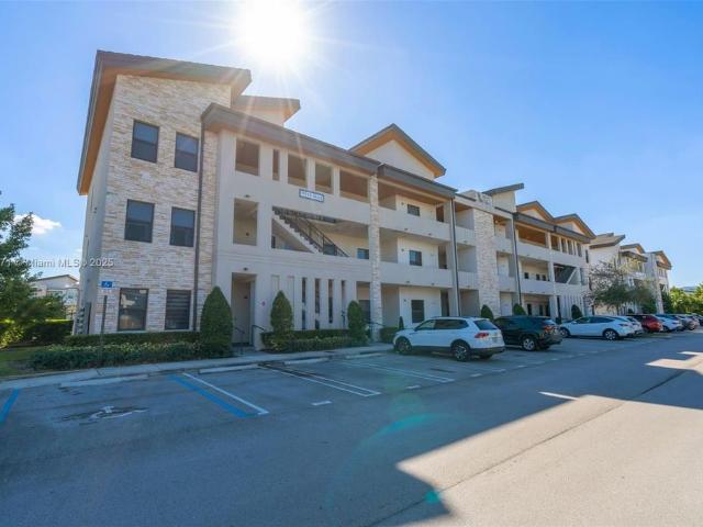 Luxury apartment complex for sale in Doral, United States