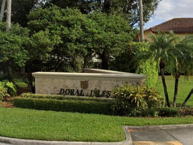 Luxury apartment complex for sale in Doral, United States