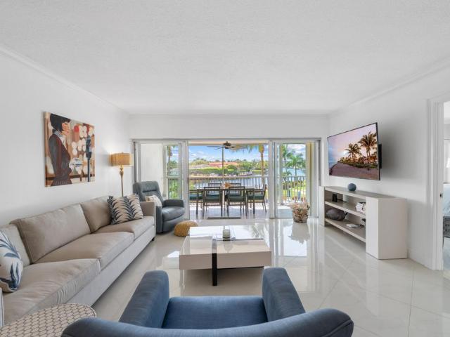 Luxury apartment complex for sale in Deerfield Beach, United States