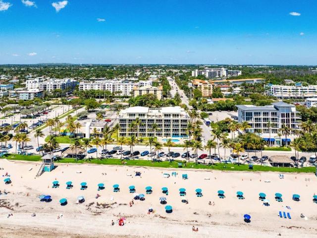 Luxury apartment complex for sale in Deerfield Beach, United States