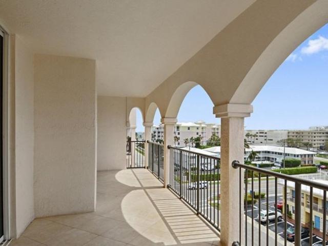 Luxury apartment complex for sale in Deerfield Beach, United States
