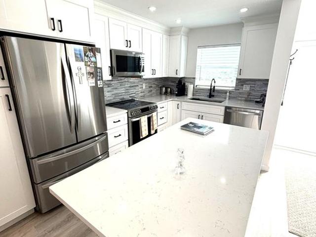 Luxury apartment complex for sale in Deerfield Beach, United States