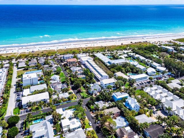 Luxury apartment complex for sale in Delray Beach, Florida