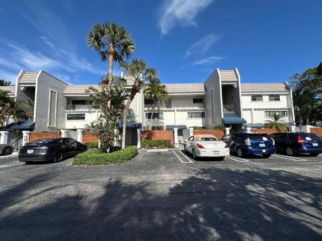 Luxury apartment complex for sale in Delray Beach, United States