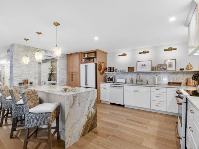 Luxury apartment complex for sale in Delray Beach, United States