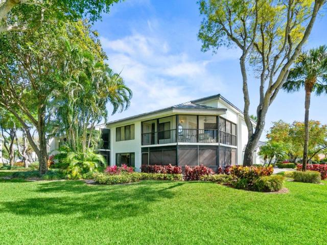 Luxury apartment complex for sale in Delray Beach, United States