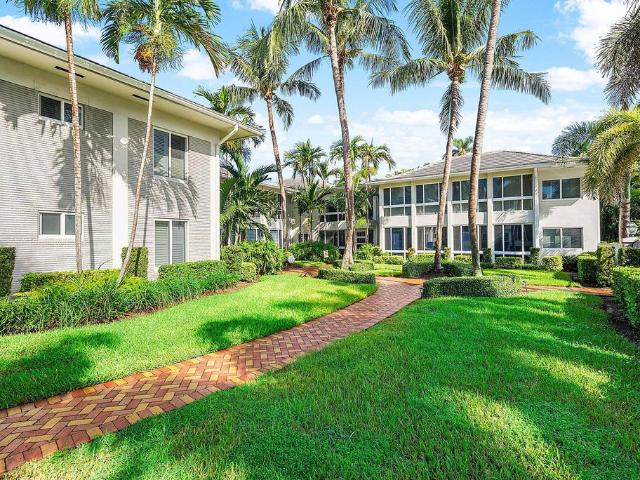 Luxury apartment complex for sale in Delray Beach, United States