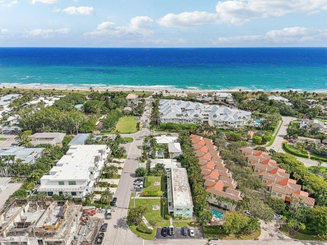 Luxury apartment complex for sale in Delray Beach, United States