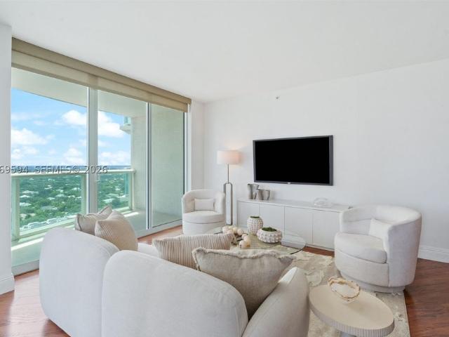 Luxury apartment complex for sale in Fort Lauderdale, Florida