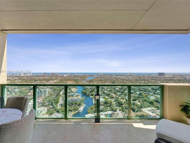 Luxury apartment complex for sale in Fort Lauderdale, Florida