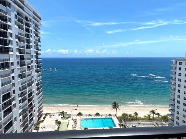 Luxury apartment complex for sale in Fort Lauderdale, Florida
