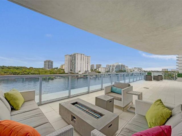 Luxury apartment complex for sale in Fort Lauderdale, Florida