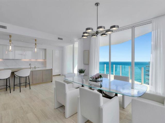 Luxury apartment complex for sale in Fort Lauderdale, Florida