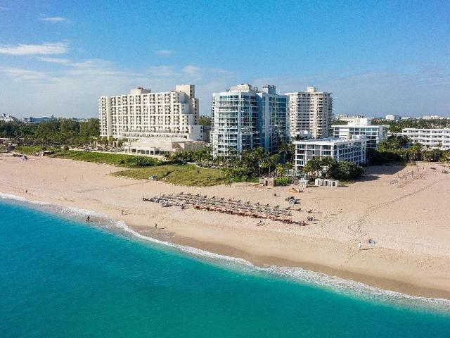 Luxury apartment complex for sale in Fort Lauderdale, Florida