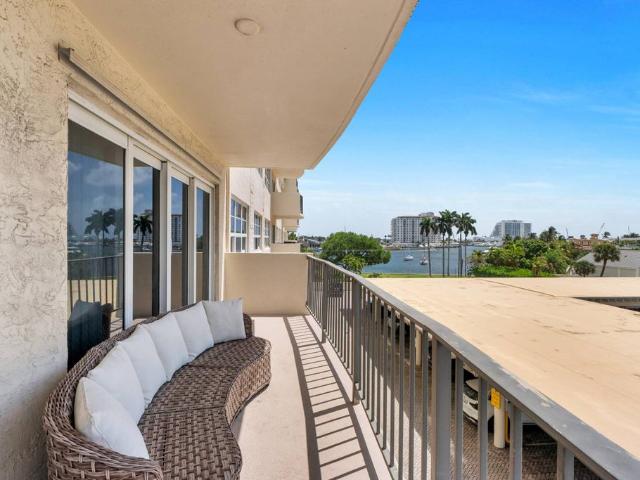 Luxury apartment complex for sale in Fort Lauderdale, Florida