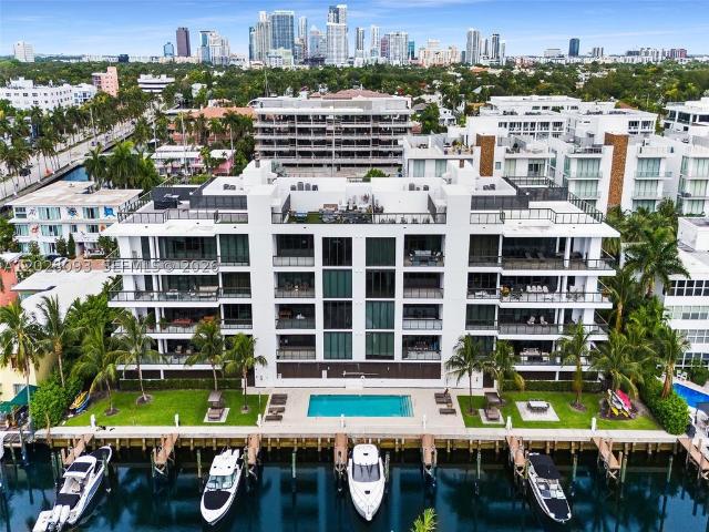 Luxury apartment complex for sale in Fort Lauderdale, Florida