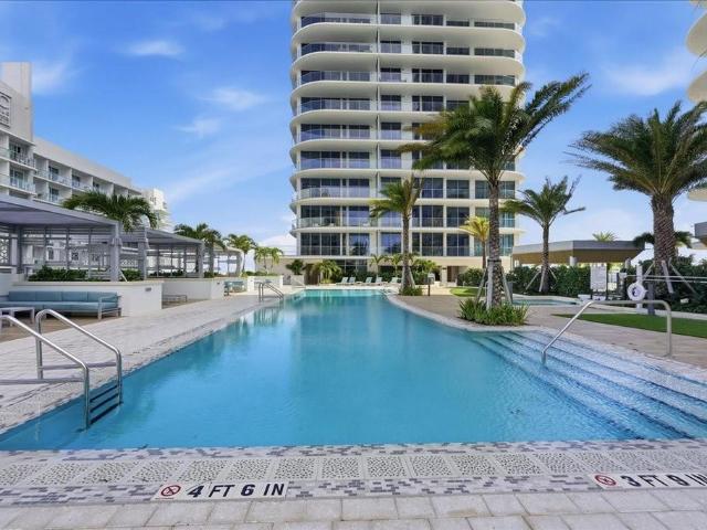 Luxury apartment complex for sale in Fort Lauderdale, Florida