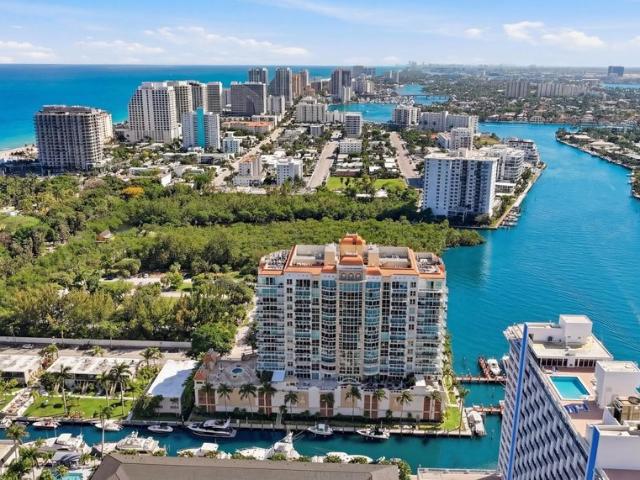 Luxury apartment complex for sale in Fort Lauderdale, Florida