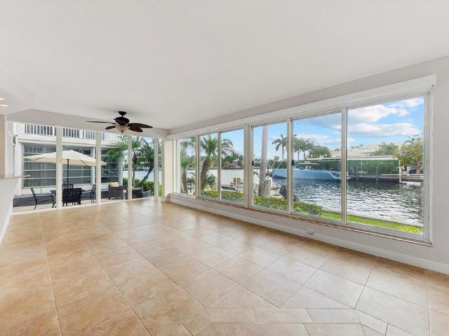 Luxury apartment complex for sale in Fort Lauderdale, Florida