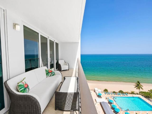 Luxury apartment complex for sale in Fort Lauderdale, Florida
