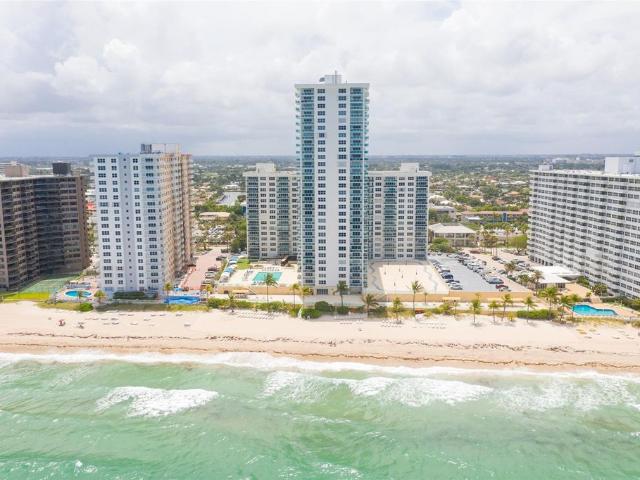 Luxury apartment complex for sale in Fort Lauderdale, Florida