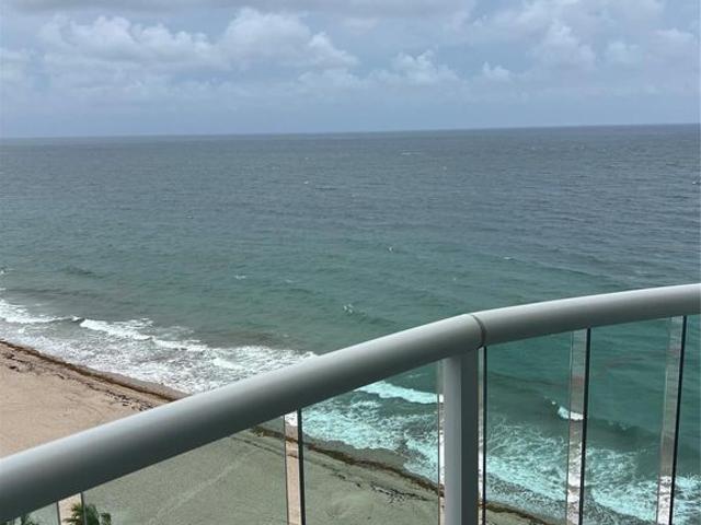 Luxury apartment complex for sale in Fort Lauderdale, Florida